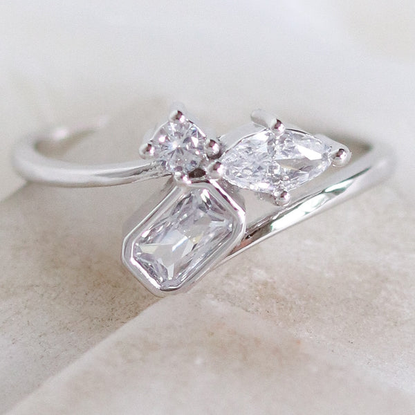 Crystal Felicity Ring (Silver) – Love Stylize