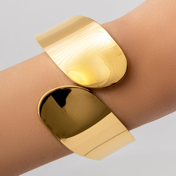 Gold Morgan Cuff – Love Stylize