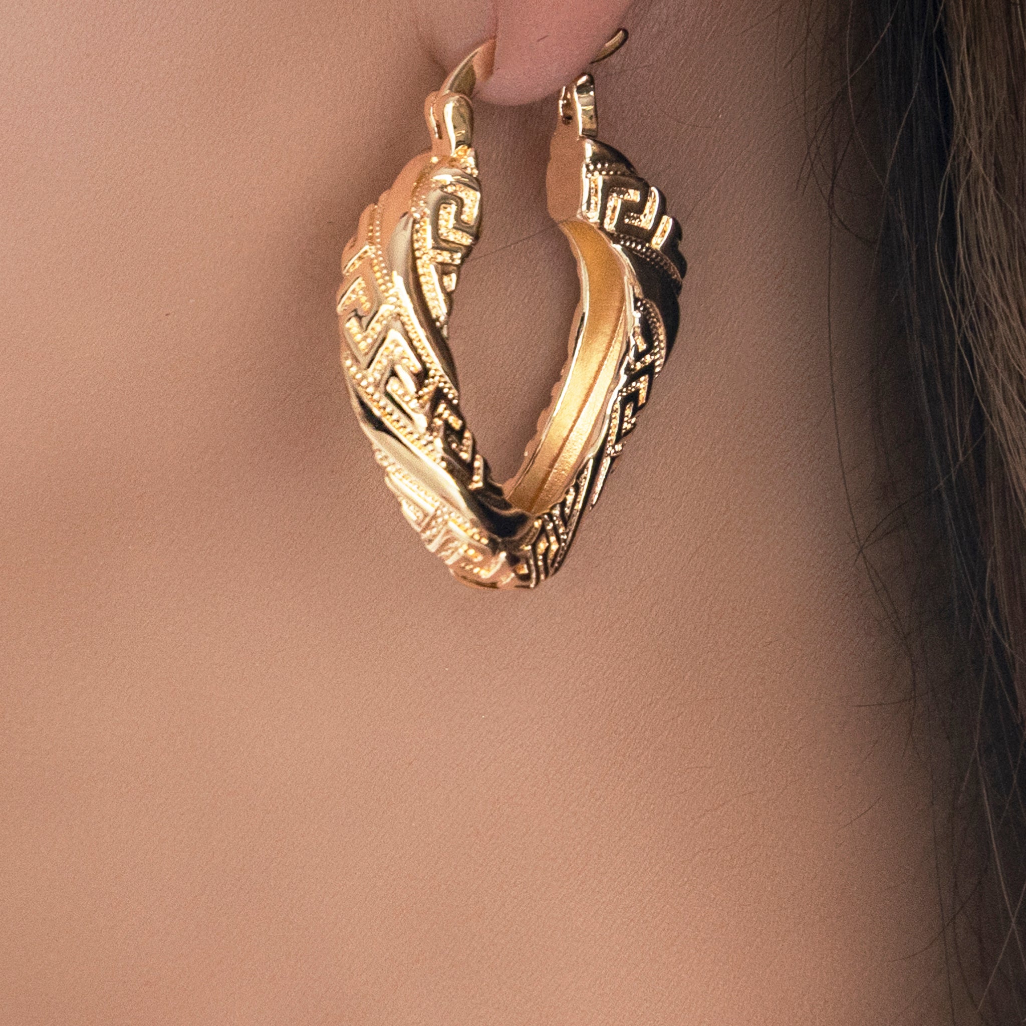 Chic Serena Hoops – Love Stylize