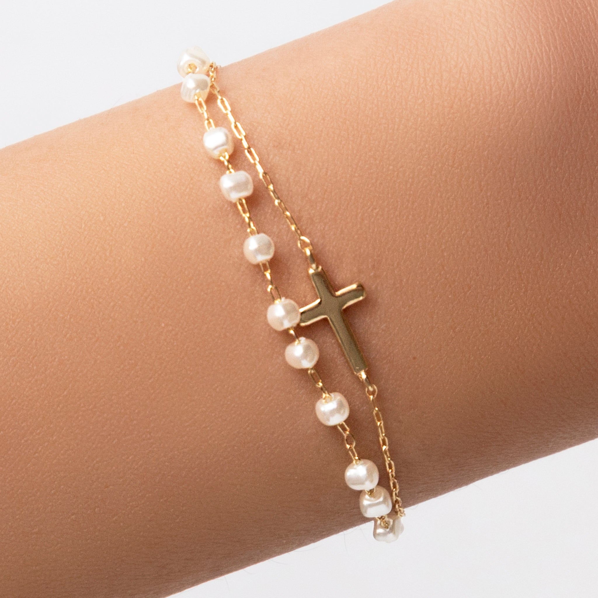 Small Cross Pearl Bracelet – Love Stylize