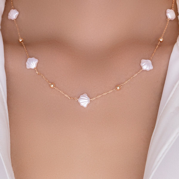 Camila Shell Necklace (White) – Love Stylize