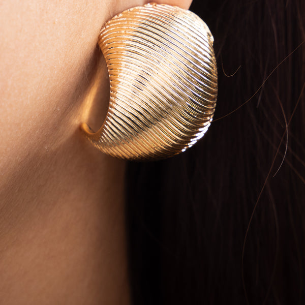 Bold Jamie Hoops – Love Stylize